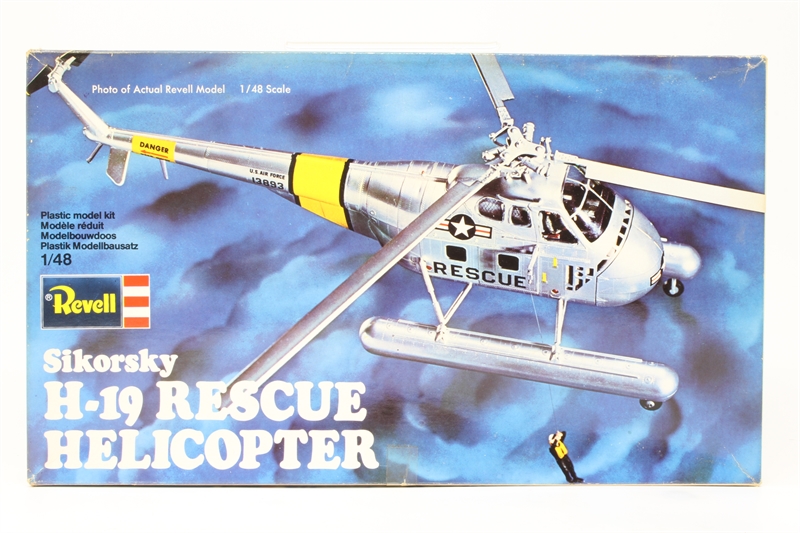 Revell 0173REV Sikorsky H-19 Rescue Helicopter - Hattons