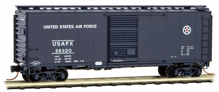 Micro-Trains 02000447 40' steel PS-1 boxcar of the United States Air