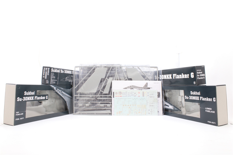 Trumpeter 02271TM Su-30MKK Flanker-G