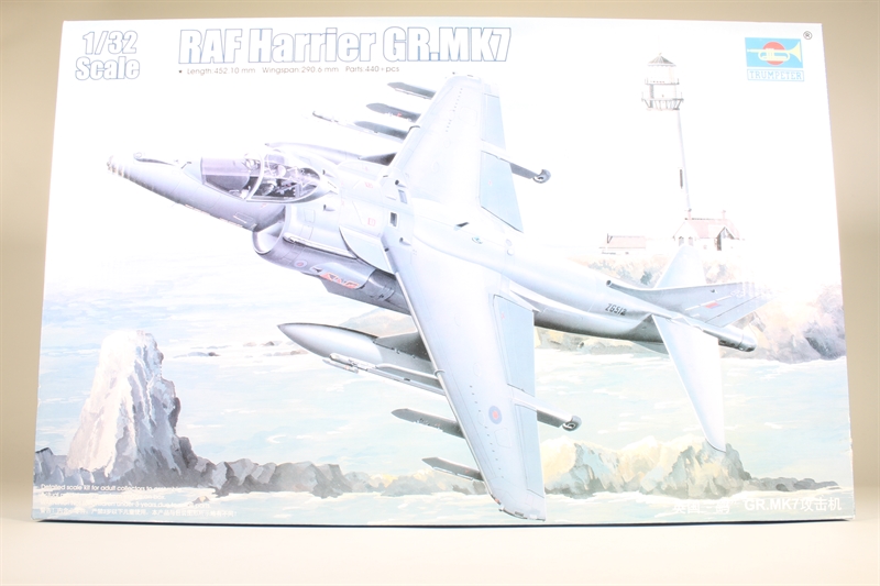 Trumpeter 02287TM RAF Harrier GR7 - Hattons