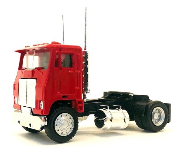 Herpa 025236HRA 2-Axle Road Commander Tractor