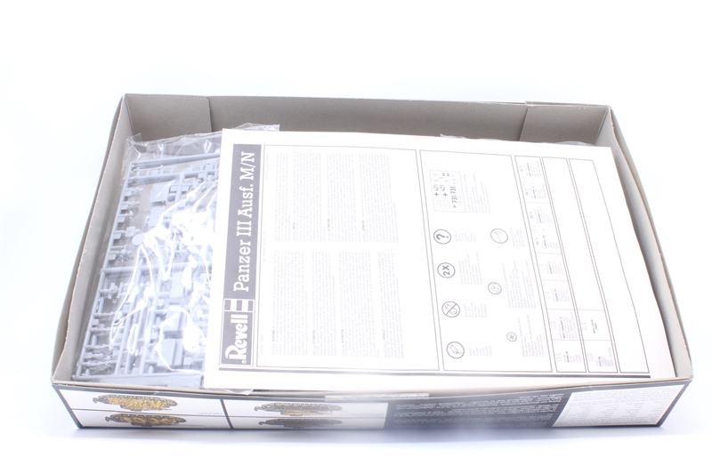Revell 03008 Panzer III Ausf. M/N - Hattons