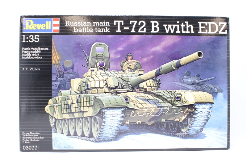 Revell 03077 Russian main battle tank T-72B with EDZ