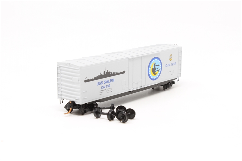 Micro-Trains 03800405 50' steel plug door no roofwalk - Hattons