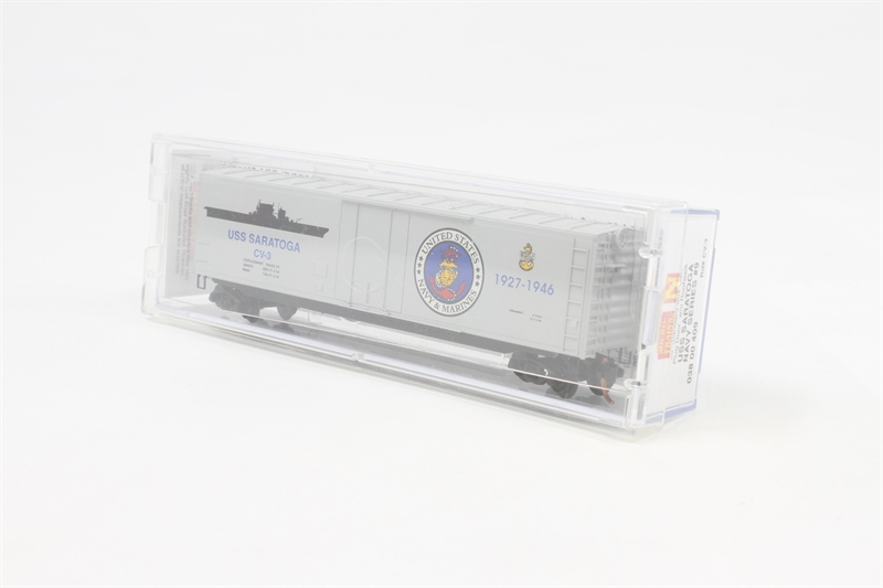 Micro-Trains 03800409 50' steel plug door no roofwalk - Hattons