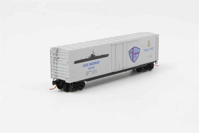 Micro-Trains 03800411 50' steel plug door no roofwalk - Hattons