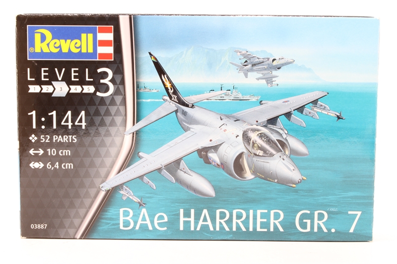 Revell 03887 BAe Harrier GR.7