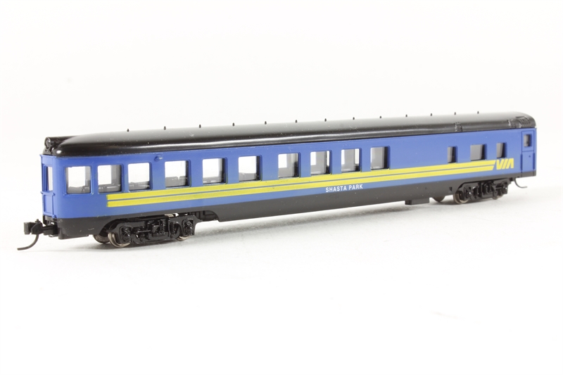 Con-Cor 0404 Observation Car 'Canadian National' in Blue - Hattons