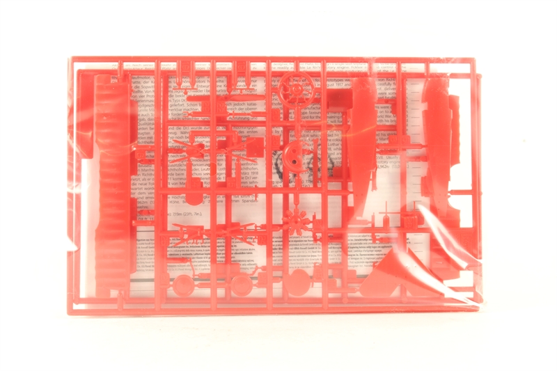 Revell 04116 Fokker Dr.1 Triplane