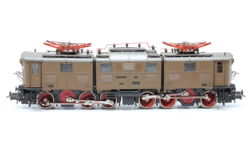 Roco 04139B Class BR E91 22503 of the DRG - Hattons