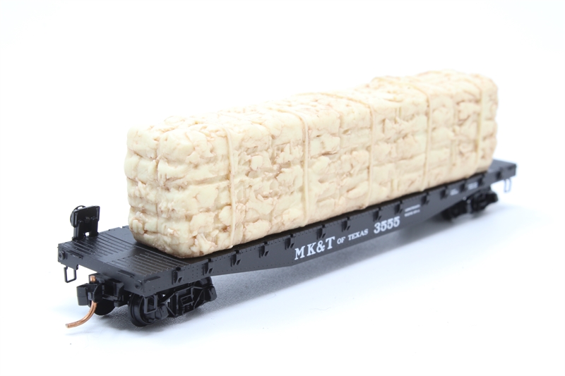 Micro-Trains 04500240 50' fishbelly side with side mount brake wheel flat