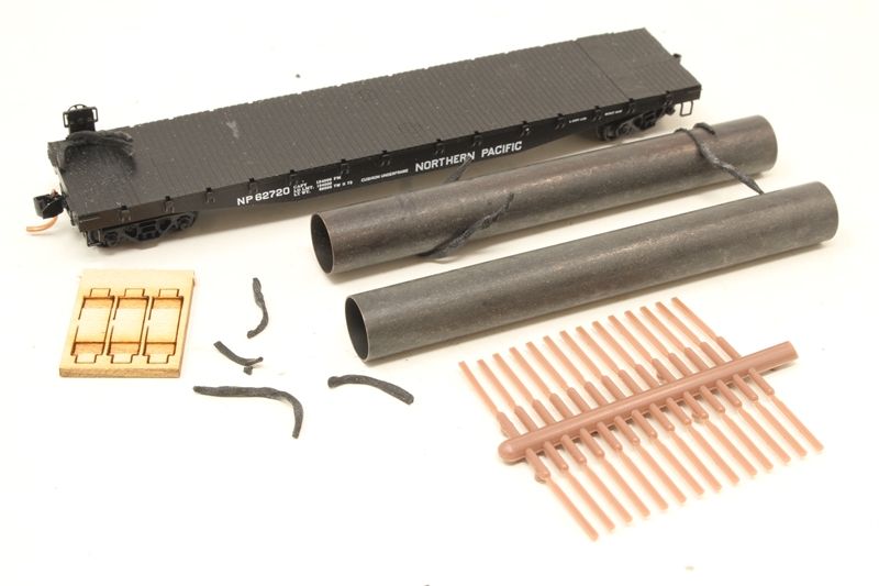 Micro-Trains 04500250 50' fishbelly side with side mount brake wheel flat