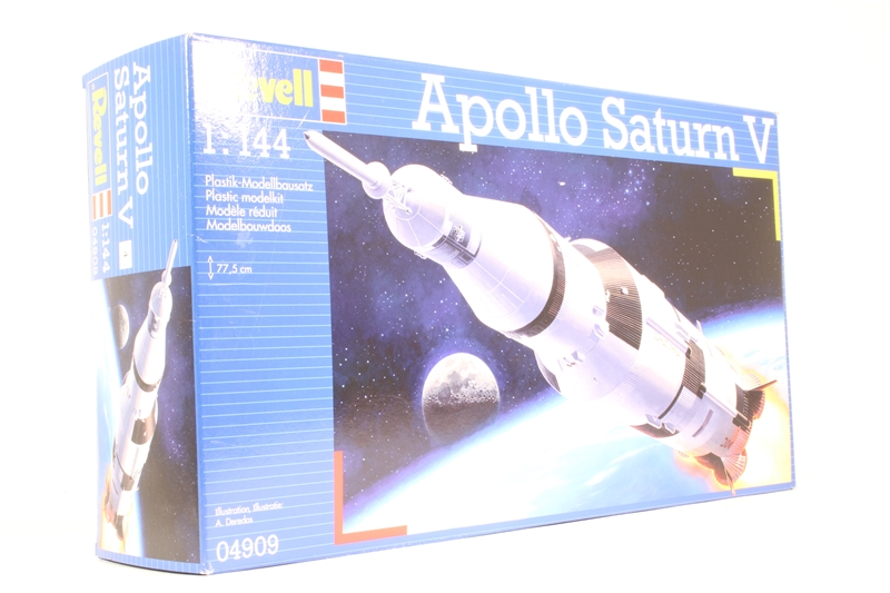 Revell 04909 Apollo Saturn V - Hattons