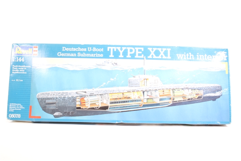 Revell 05078 Type XXI U-Boat with Interior
