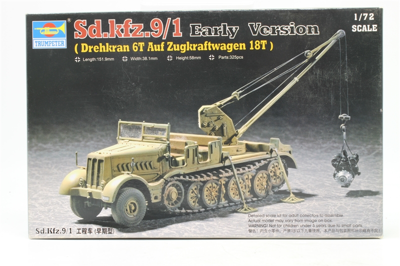 Trumpeter 07253TM FAMO SdKfz 9 18ton Half Track w/ 6-ton Crane (Early)