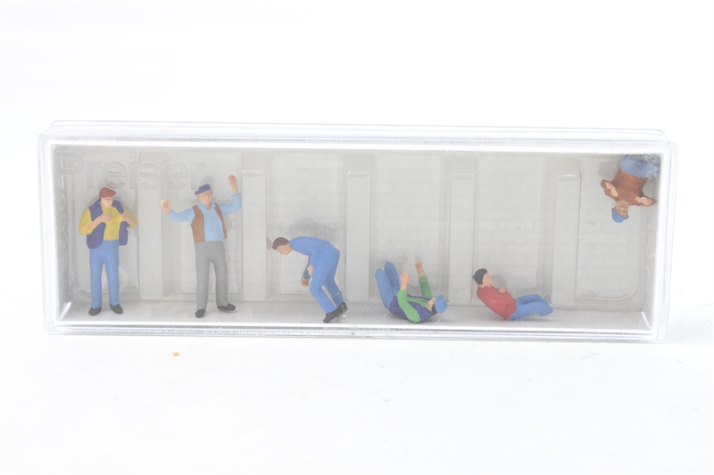 Preiser 10038PRE Truck drivers - pack of 6 - Hattons