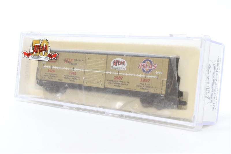 Atlas 1021ATL 60' ACF auto parts boxcar of Atlas Model Railroad - gold