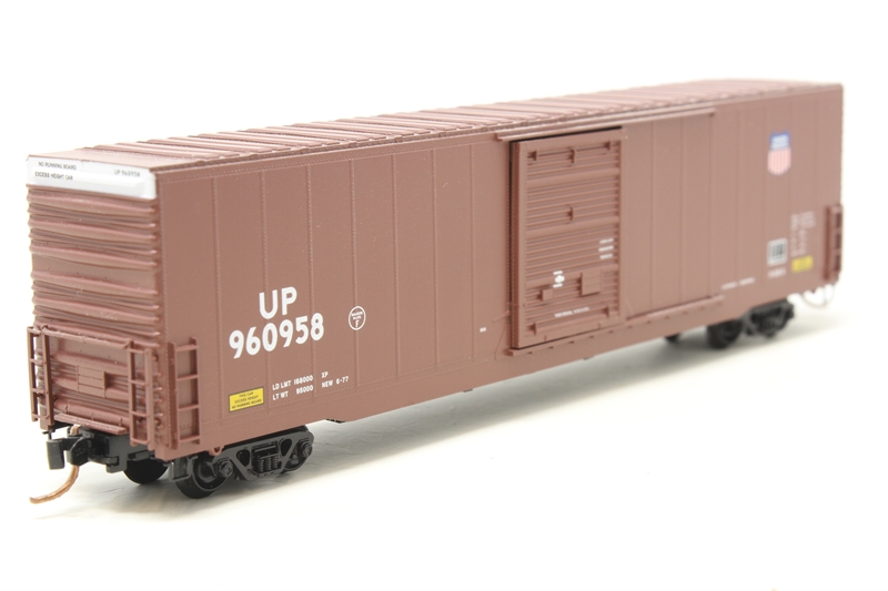 Micro-Trains 104030 60' hi-cube boxcar of the Union Pacific - up brown