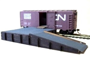 Osborn Model Kits 1043OMK Loading Platform (wooden kit) - Hattons
