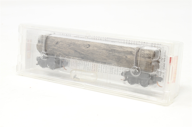 Micro-Trains 11300750 Disconnected log car - undecorated - black
