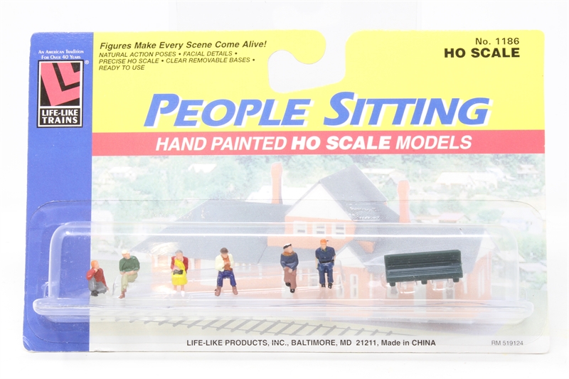 Life-Like 1186LIF Seated people - pack of 6 - Hattons