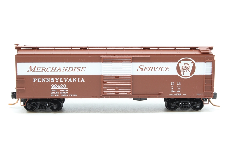 Micro-Trains 12000720 40' USRA steel single sliding door - Hattons