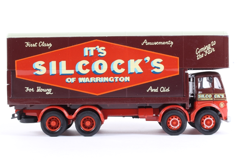 Corgi 12601COR Foden FG 8-wheel Pole Truck 'Silcock's'