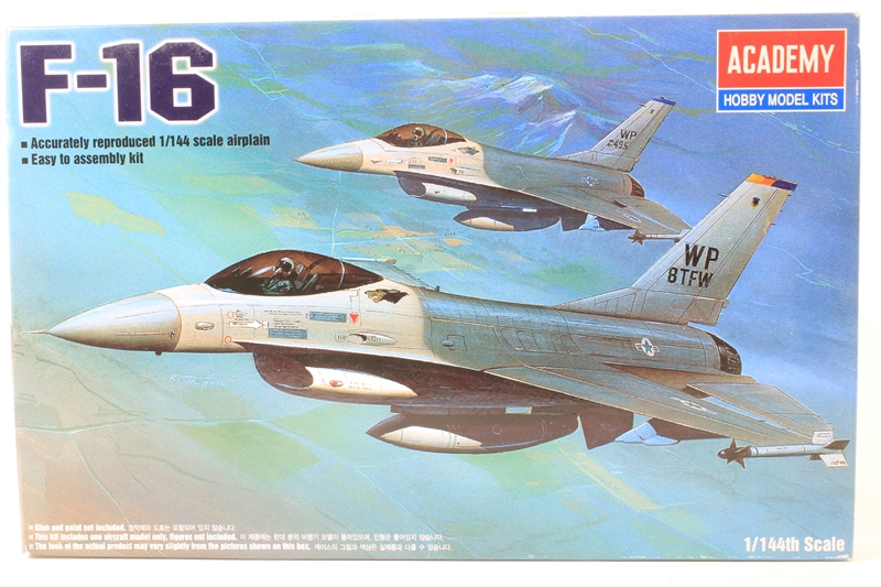 Academy 12610AY F-16 Fighting Falcon - Hattons