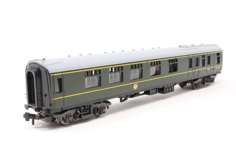 Trix 1272Trix BR Mk1 Composite Brake End Coach NE57976 in Dark Green