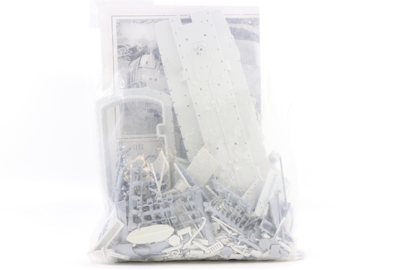 Model Craft 130-001 Shell Welder coastal tanker - Hattons