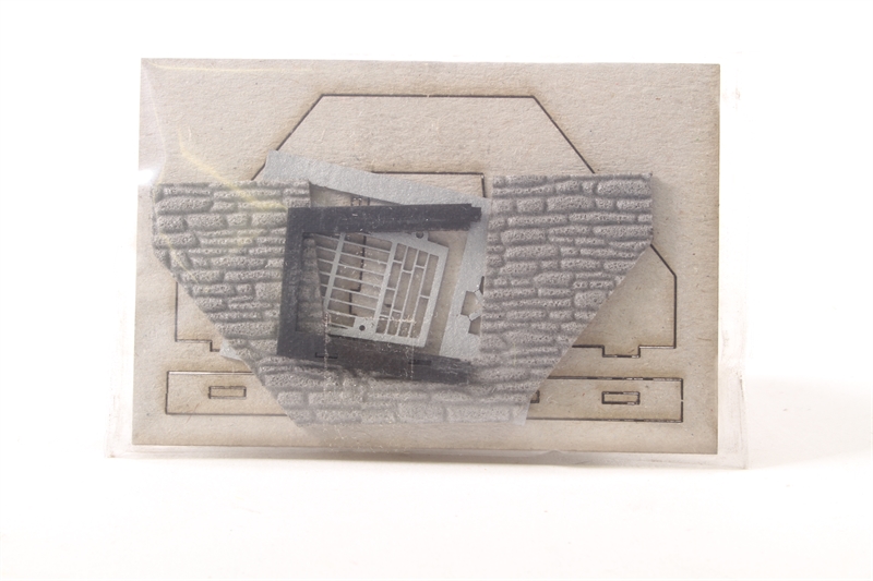 Busch 1472BUS Mine Entrance For Miners HO scale - Hattons