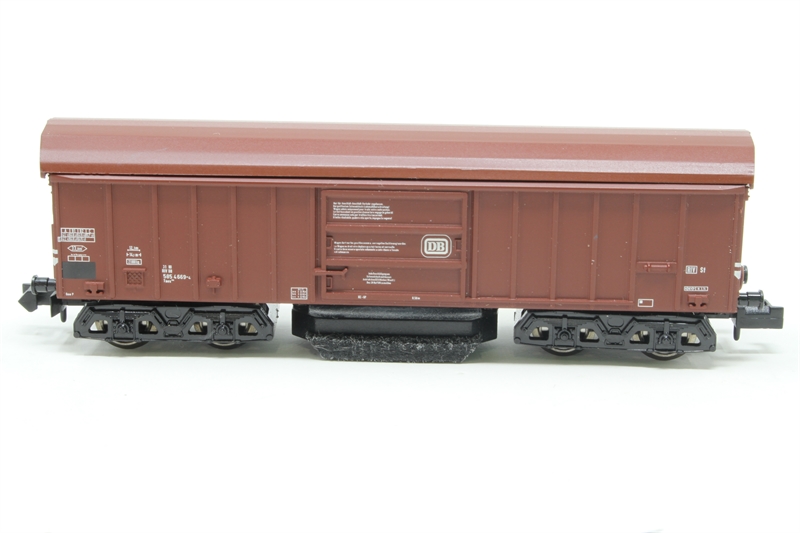 Minitrix 15500mini Type Taes 890 Track Cleaning car boxcar - Hattons