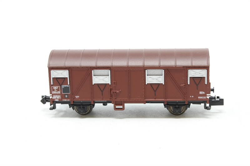 Minitrix 15655-06 Kv 2-axle boxcar of the DB