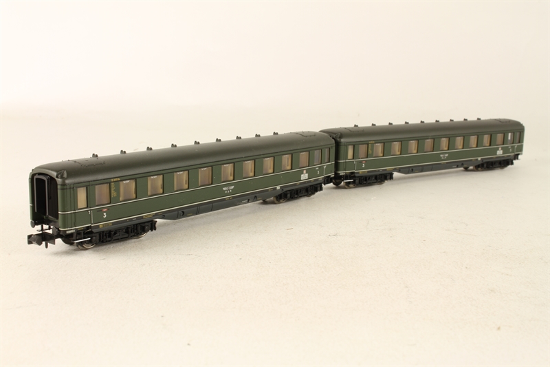Minitrix 15713Mini Third class Passenger coaches
