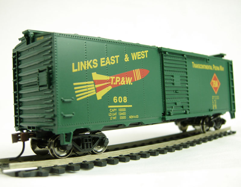 Bachmann USA 17032BAC American 40ft box car in Toledo, Peoria & Western