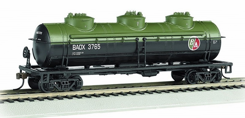 Bachmann USA 17146BUS 40' 3-Dome Tank Car, British - Hattons