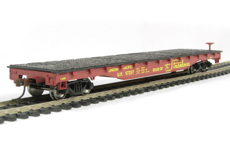 Bachmann USA 17301BAC American 52ft flat wagon in Union Pacific livery ...