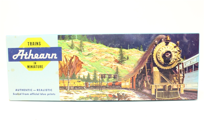Athearn 1796ATH Heavyweight 72' streamlined diner car kit - Hattons