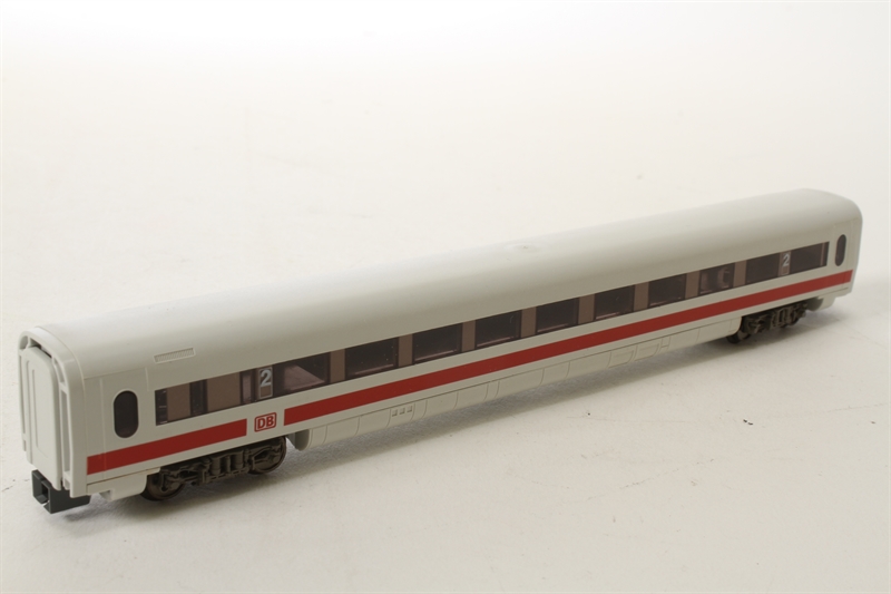 Minitrix 18041Mini ICE 2nd class carriage of the DB - Hattons