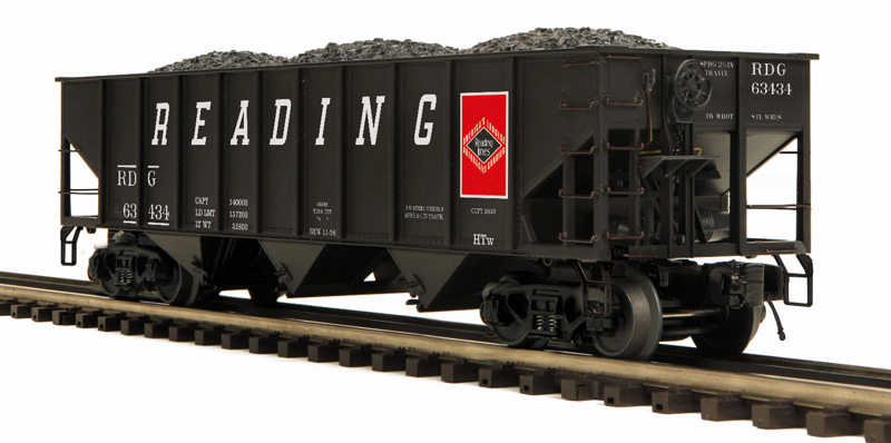MTH 20-97967 70-Ton 3-Bay Hopper, Reading