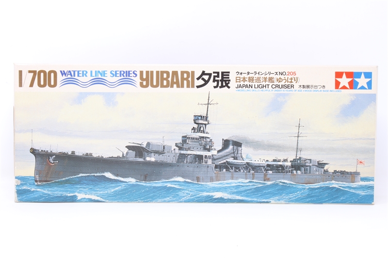Tamiya 205TAM Japanese Light Cruiser Yubari