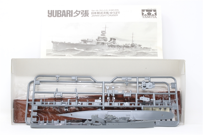 Tamiya 205TAM Japanese Light Cruiser Yubari