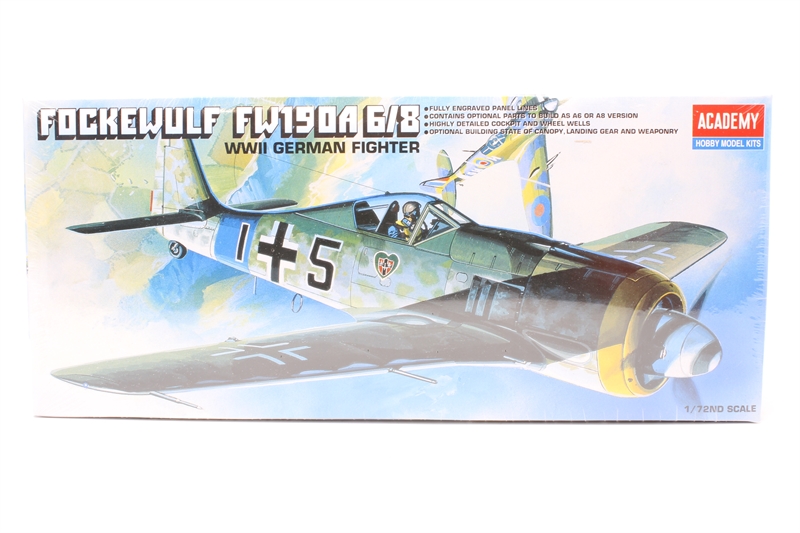 Academy 2120AY FockeWulf FW190A 6/8 - Hattons
