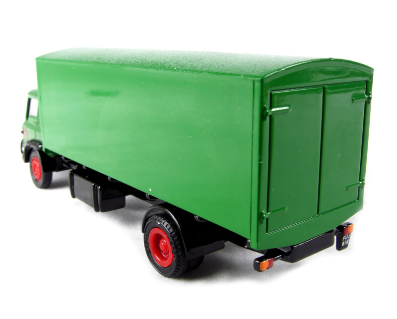 EFE 21701 Bedford TK 2 axle box van in "British Road Services - BRS ...