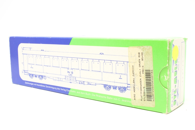 STL Models 2201-4 2nd Class Passenger Coach B 2277 of the RhB