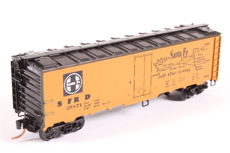 The Freight Yard 2270B 40' steel ice reefer of the Santa Fe - orange ...