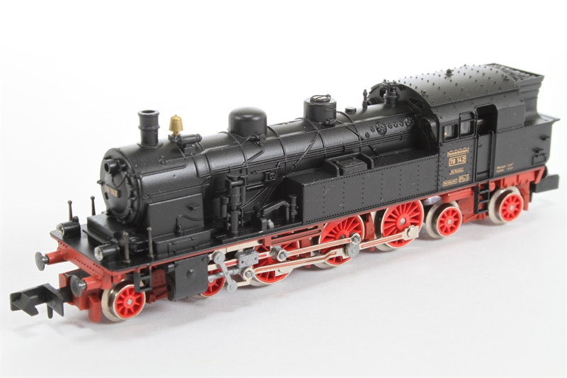 Arnold 2272Arn Class 78 142 4-6-4T of the German DB Epoch III