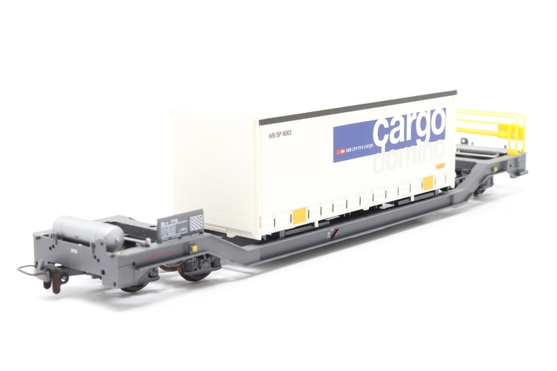 Bemo 2289-128 Bogie Well Wagon with Container