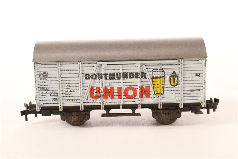 Roco 2321E Covered Goods Wagon - "Dortmunder"