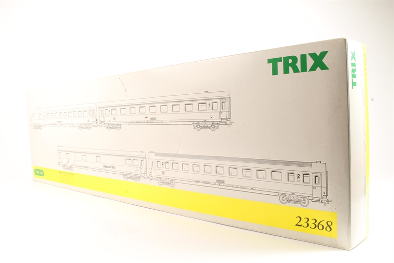 Trix 23368 EC Coach Set in DB Intercity Livery - Hattons